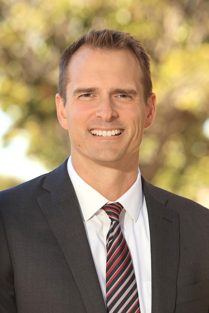 Robert D. Simpson | Noland Hamerly Etienne & Hoss